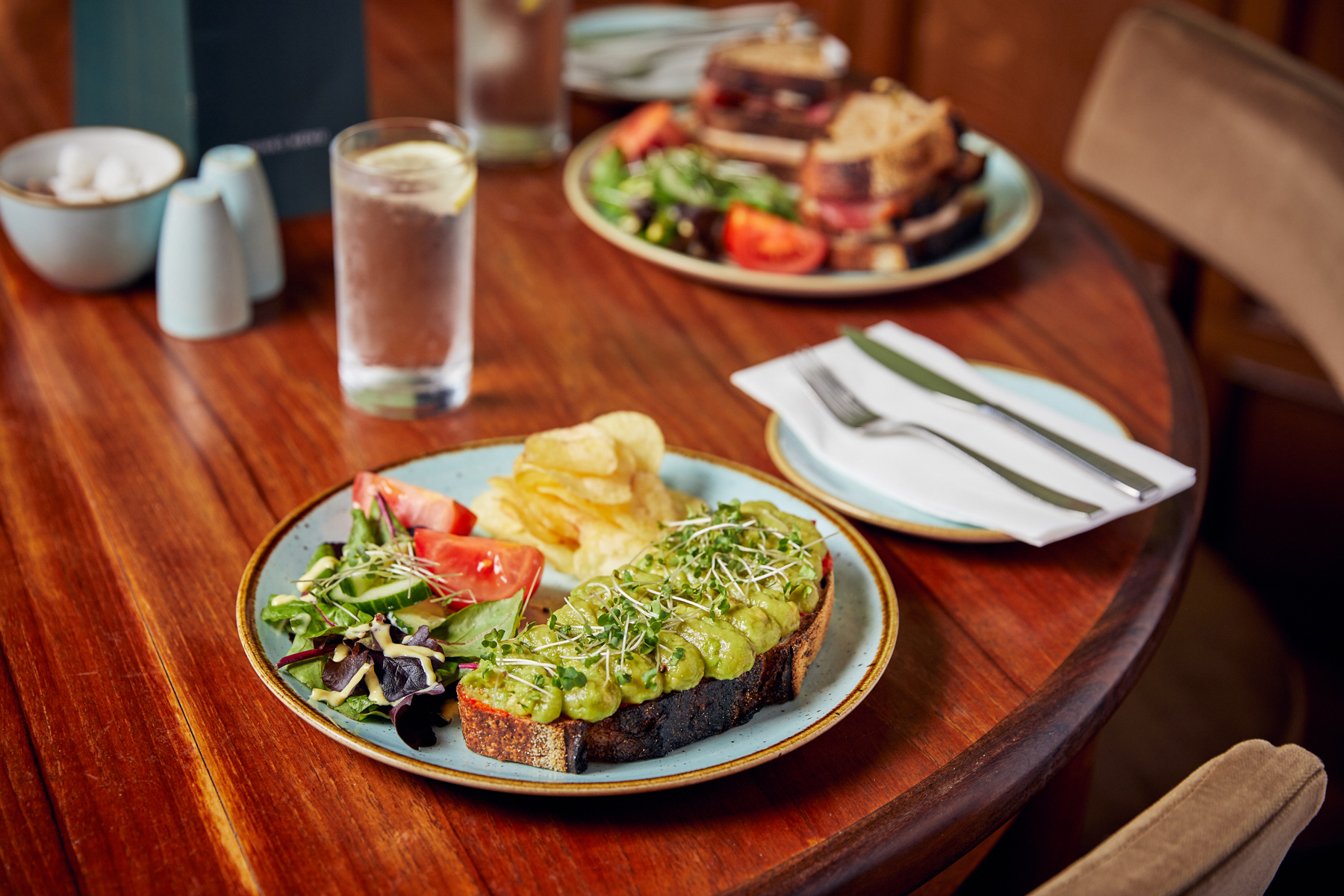 The Garrick Lounge, dine all day — The Green Dragon Hotel